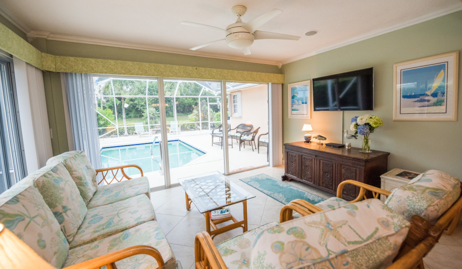 137 Brier Circle #137, Jupiter, FL 33458 is For Sale By Owner | Reozom